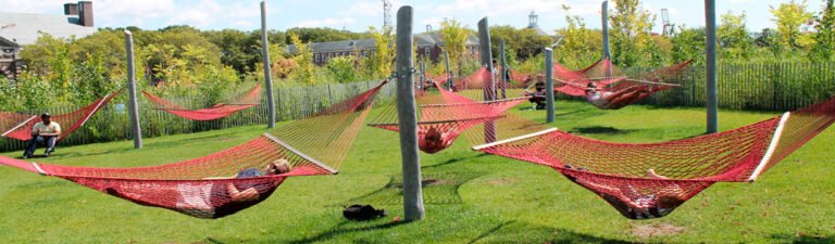 La importancia de Parques con áreas de descanso